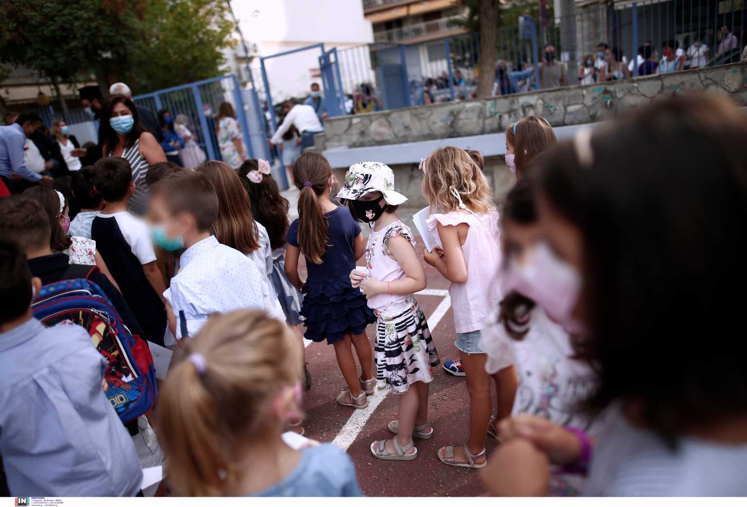 Κορονοϊός: 35 μαθητές χάνουν τη σχολική χρονιά λόγω self test στη ...