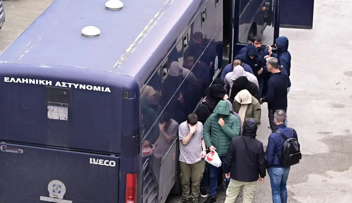 ΟΠΕΚΕΠΕ: Άλλες τρεις προφυλακίσεις για το σκάνδαλο – Ελεύθεροι ο ...